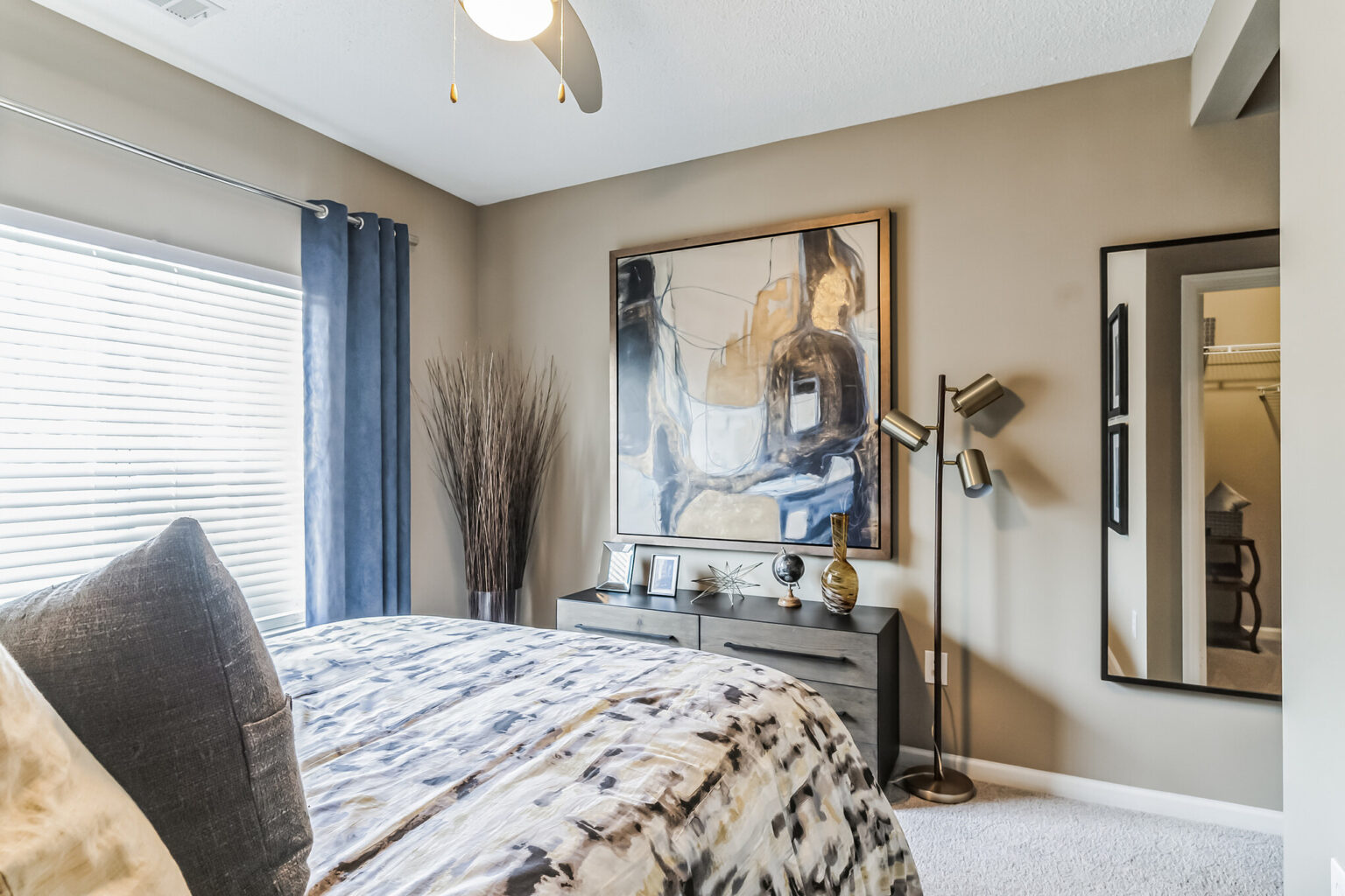 The Reserve: Lenox Park Luxury Apartment Photo Gallery